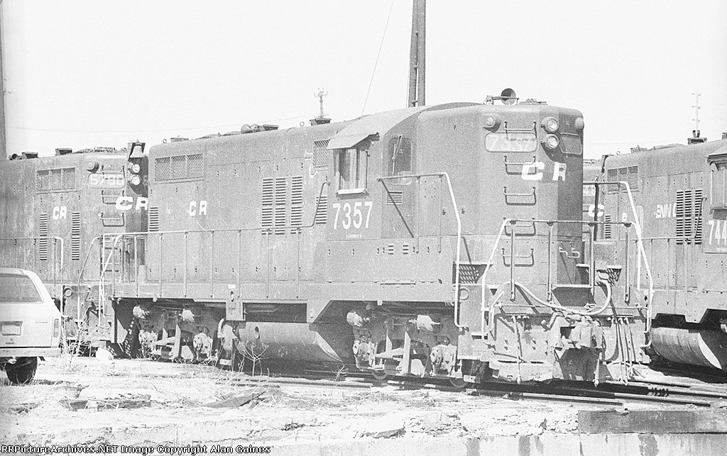 CR GP-9 7357